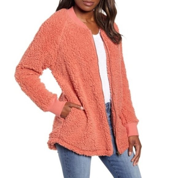 Caslon | Jackets & Coats | Caslon Sherpa Pink Salmon Zip Up Teddy Jacket Curved Hem Oversized ...